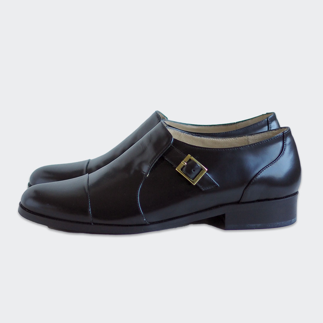 ANNE THOMAS_JOSHUA_SHOE