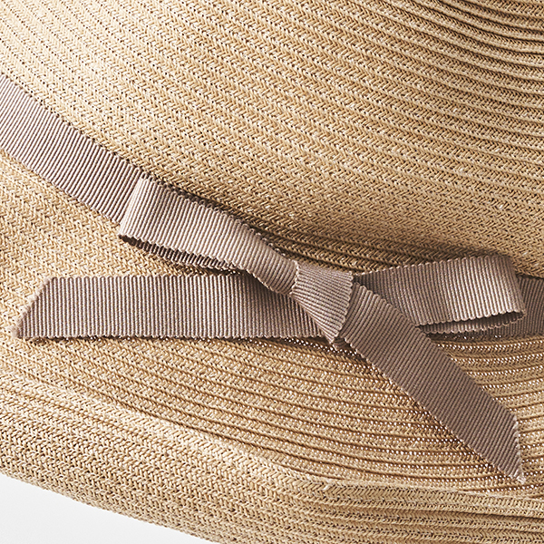 BOXED HAT 11cm brim grosgrain ribbon
