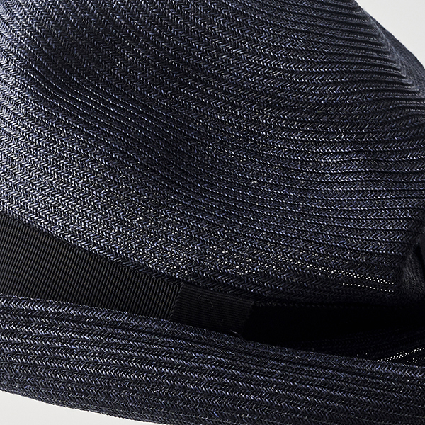 BOXED HAT 8cm brim grosgrain ribbon