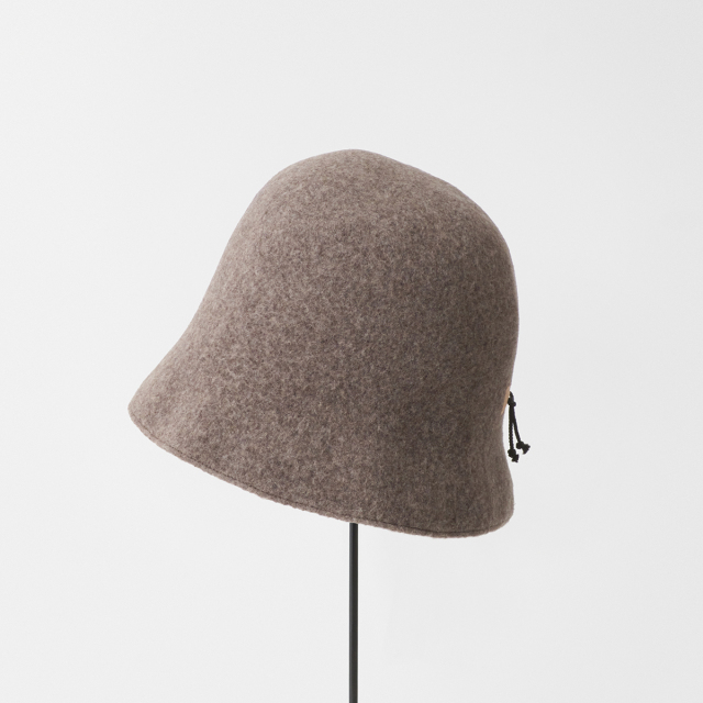 WP bell hat - lamb wool