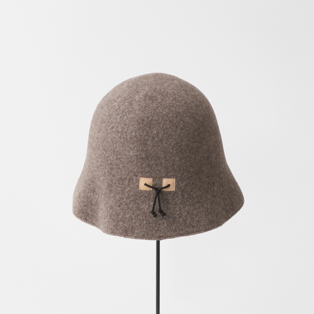 WP bell hat - lamb wool