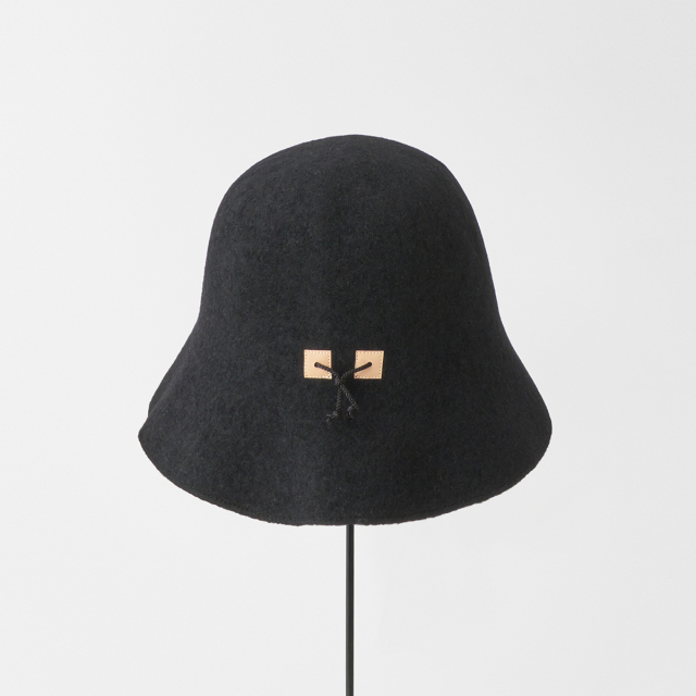 WP bell hat long - lamb wool