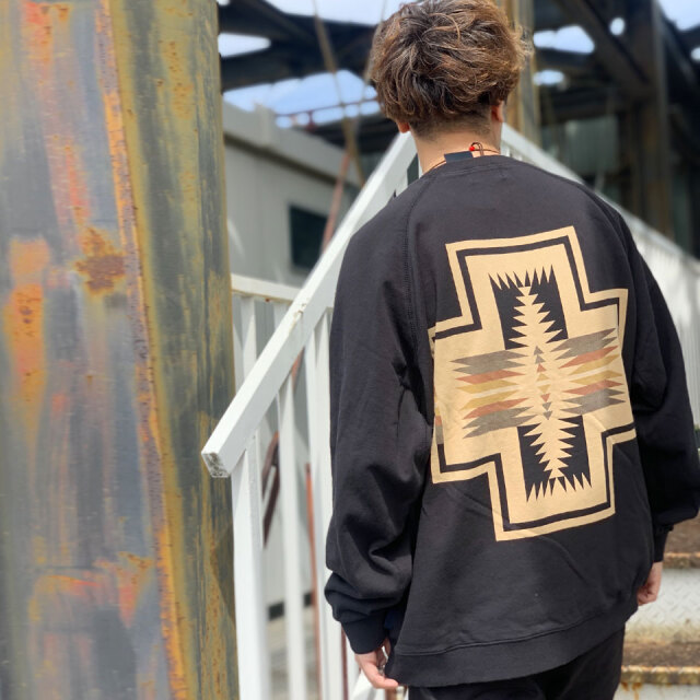 PENDLETON / RAGLAN BACK PRINT P/O SWEAT