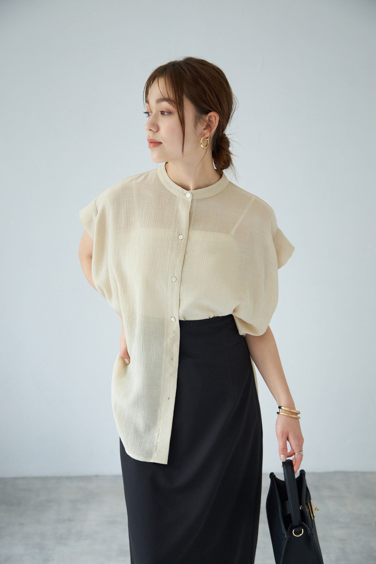 しわ加工フレンチブラウス※一部店舗のみ入荷