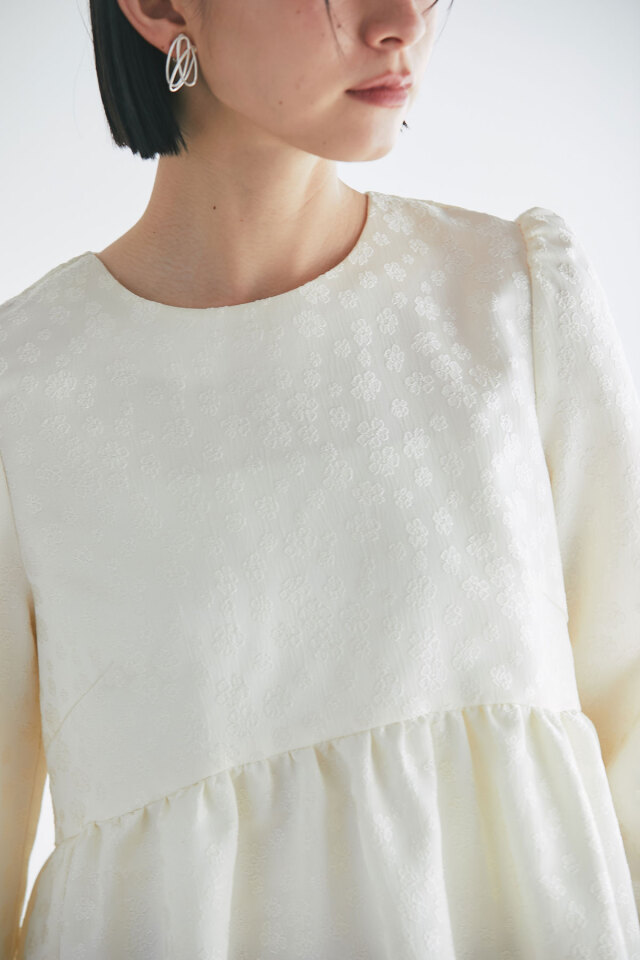 小花ジャガードペプラムチュニック