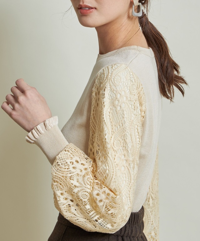 袖レースニット