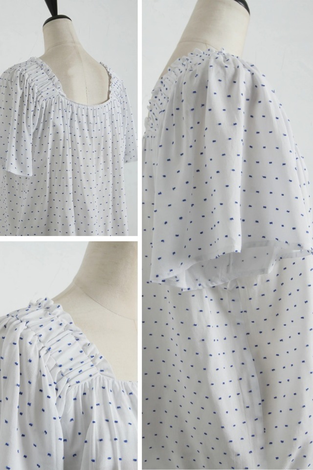 《マシェリコラボ》スクエアネックドットブラウス