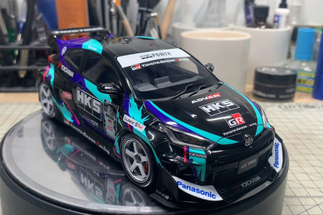 ALPHA Model 1/24キット AM02-0057 ROCKET BUNNY GR Yaris (HKS) ミニカー専門店 ラクーンオート