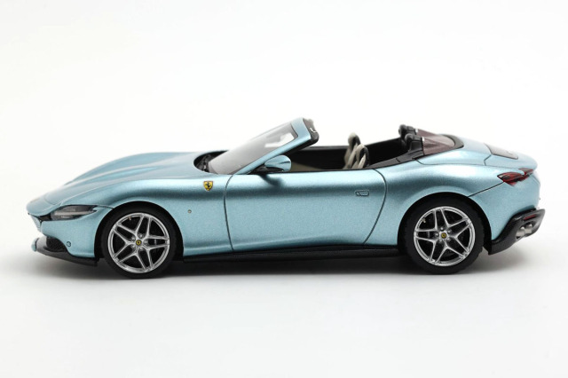 ** 予約商品 ** BBRC282A Ferrari Roma Spider Metallic Celeste Trevi ミニカー専門店 ...