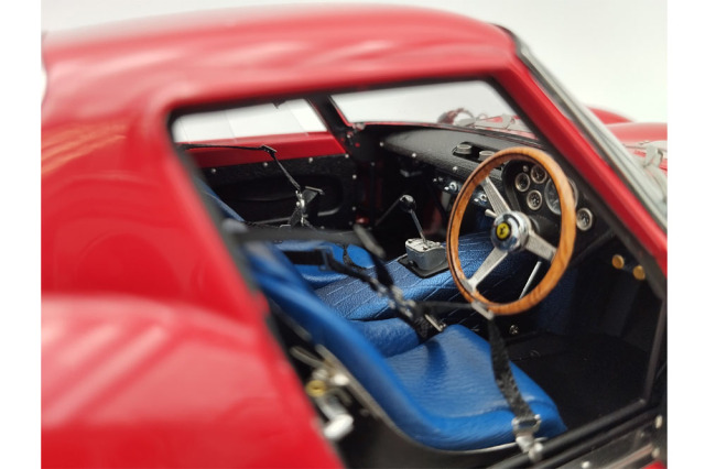 CMC M-256 1/18 Ferrari 250 GTO RHD #3869 London Motor Show 1962 Ron Fly ...