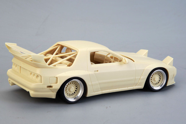 Hobby Design HD03_0620 1/24 Rocket Bunny Mazda RX7(FC3S) Full Detail Kit ミニカー専門店 ラクーンオート