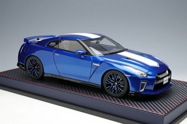 イデア IM043A 1/18 日産 GT-R 50th アニバーサリー ワンガンブルー (ホワイトストライプ)