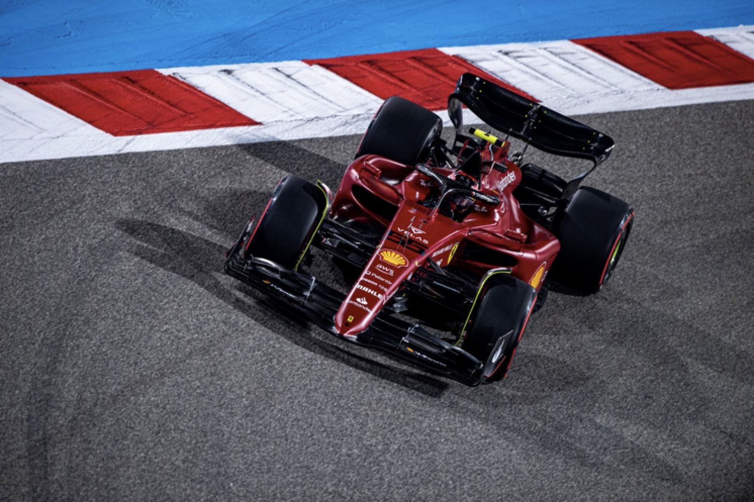 [予約] アマルガム 1/8 フェラーリ SF-75 バーレーンGP 2022 C.サインツ 2nd. AMGSF75R01CS