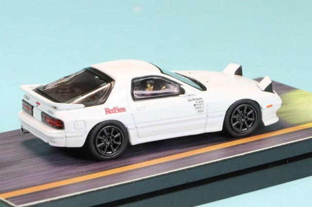ホビージャパン 1/64 マツダ RX-7 FC3S 頭文字D 高橋 涼介 VS須藤京一 Ver. 高橋 涼介フィギュア付き HJ643043D ミニカーショップ ロム