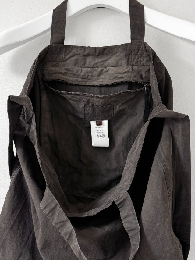 【2024SS】 YOKO SAKAMOTO (ヨーコサカモト) "RESEARCHER BAG" - KAKISHIBU ＜ショルダーバッグ ...