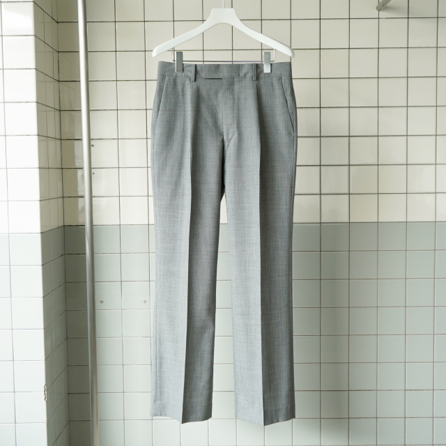 AURALEE SUPER FINE TROPICAL WOOL SLACKS TOP GRAY