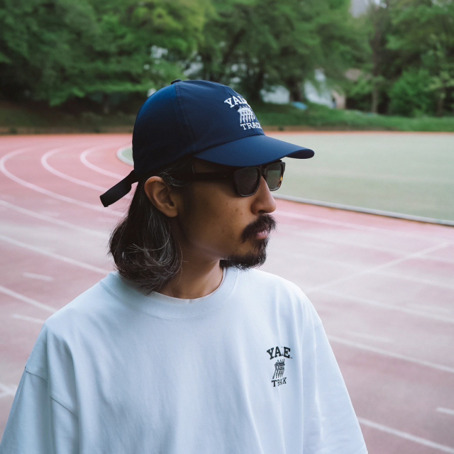 COMESANDGOES yale track cap