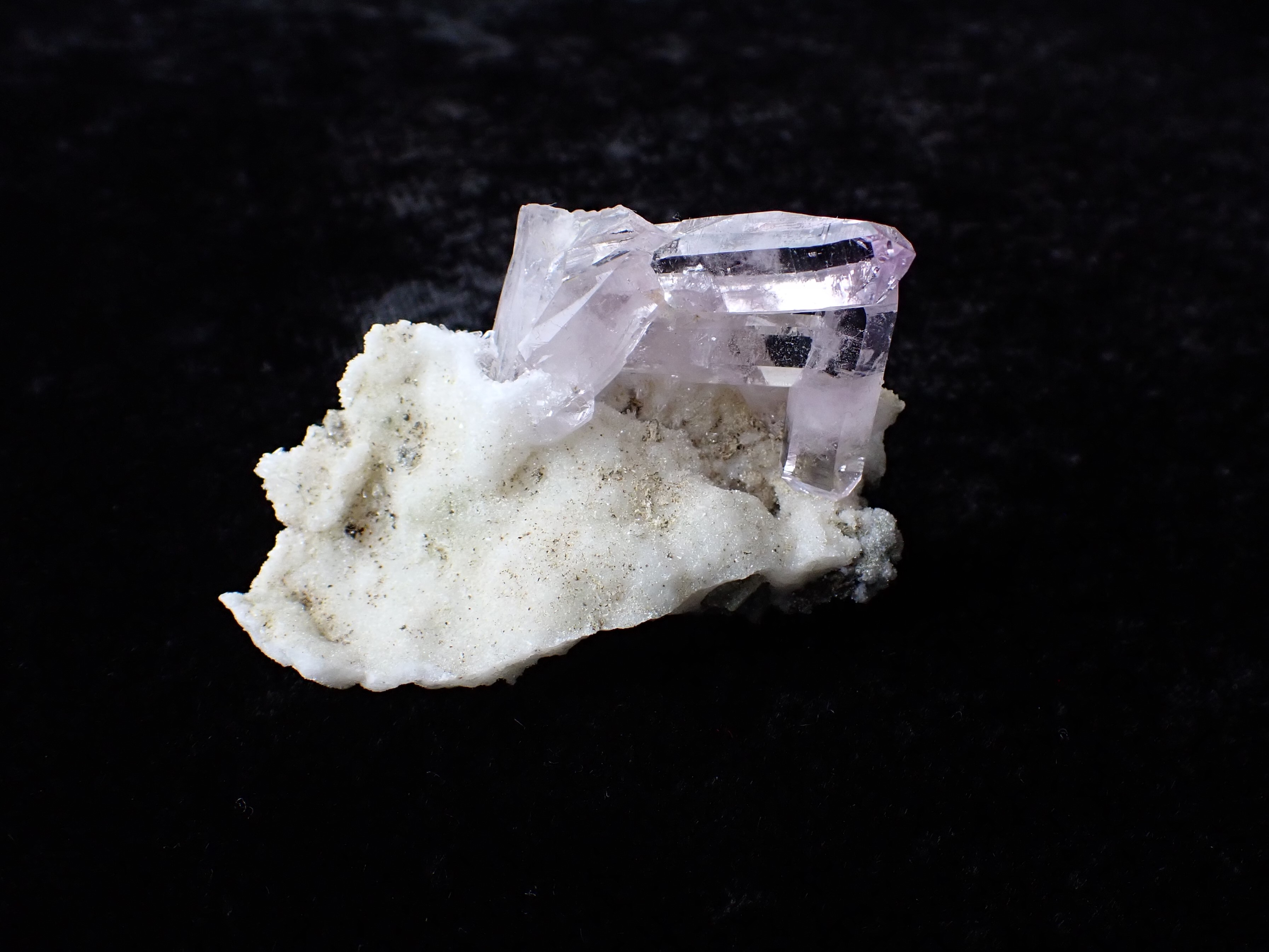 AC1512 【限定価格】 メキシコ ベラクルス産 アメジスト