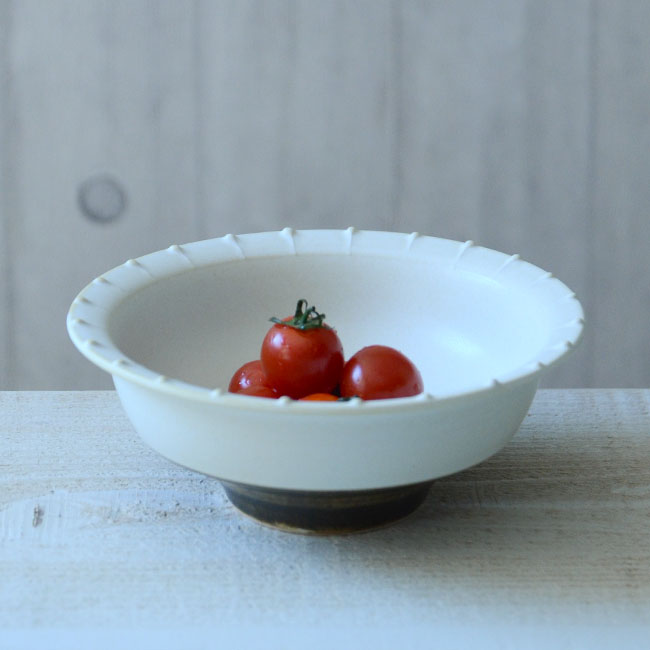 Slip Trailing Bowl 作家「山本壮平」